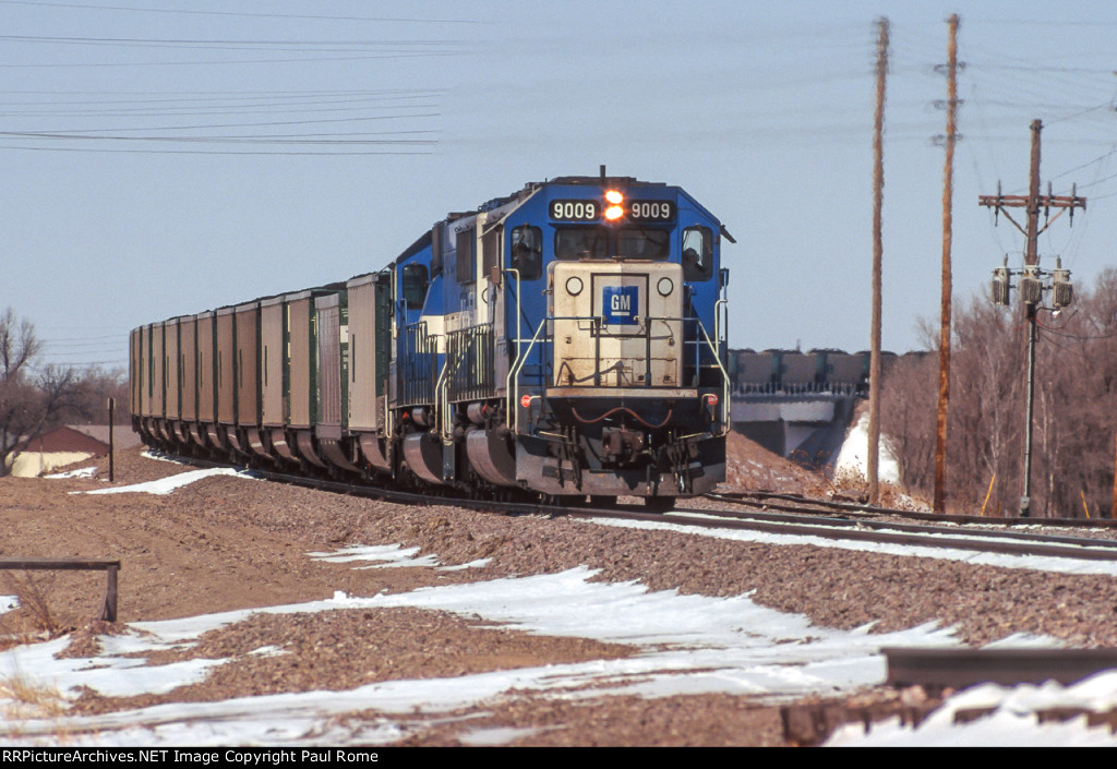OWY 9009, EMD SD60, eastbound coal loads